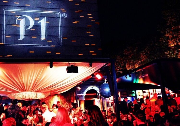 Munich’s Singles Scene - Bars and Clubs You Need to Check Out - Flvec